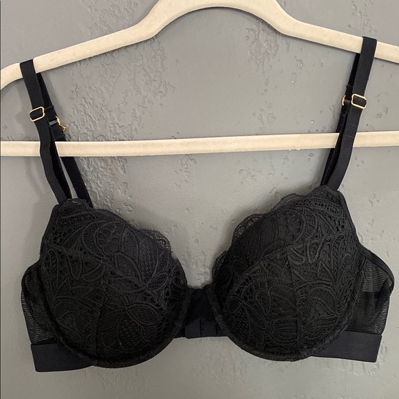 Lively | Intimates & Sleepwear | Lively Elegant Black Lace Bra Size 36b ...